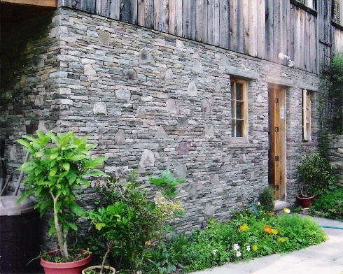Barnes Stone Masonry, Inc.| Natural Stone Veneer | Dry Stacked Veneer ...